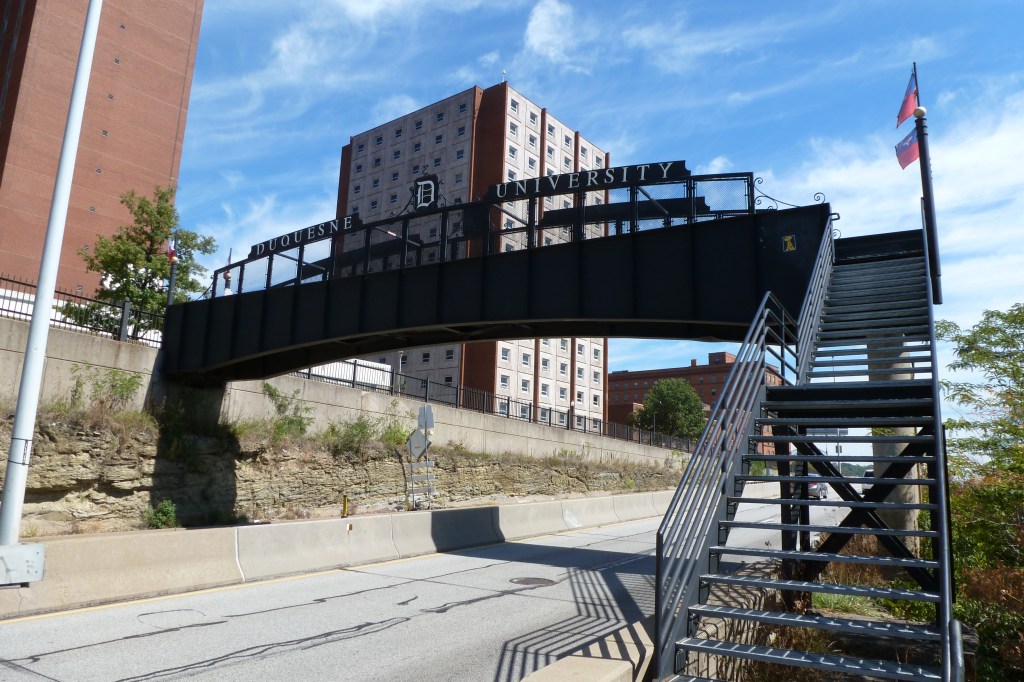 Then & Now: Duquesne University Pedestrian Bridge | urbantraipsing