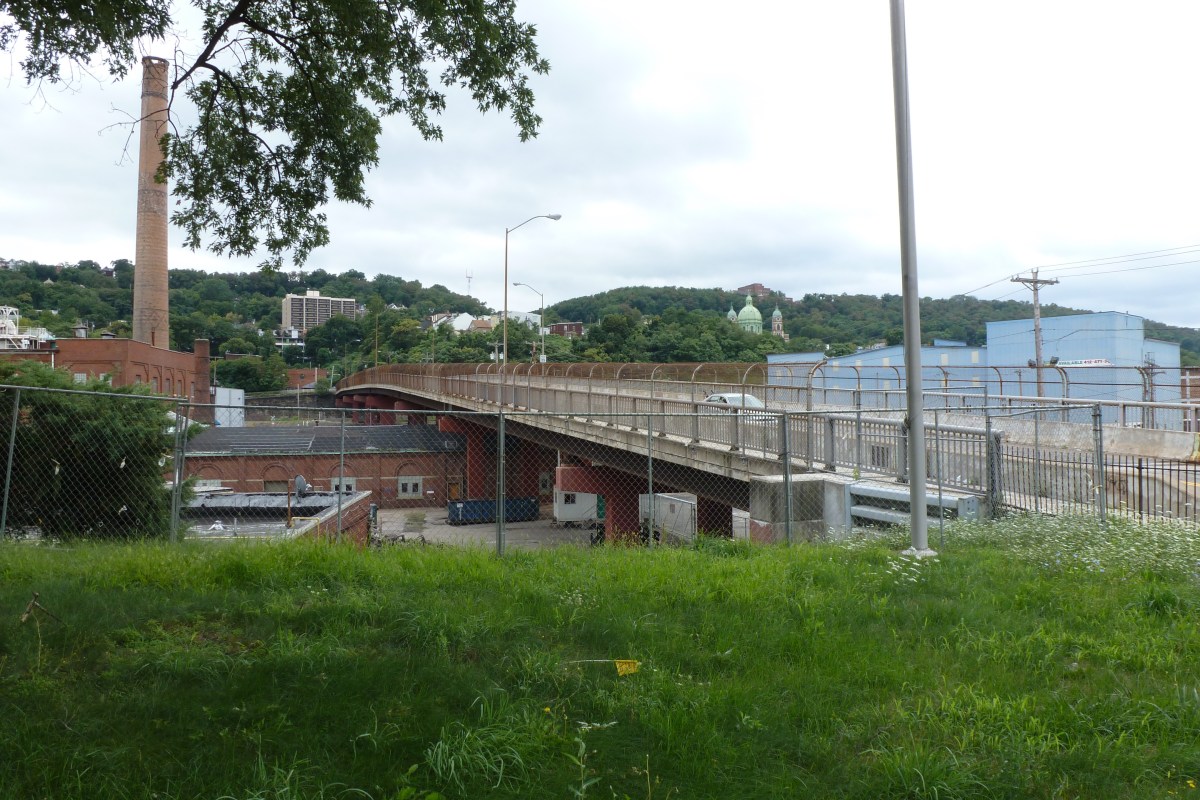Then & Now: Herron Avenue Bridge | urbantraipsing